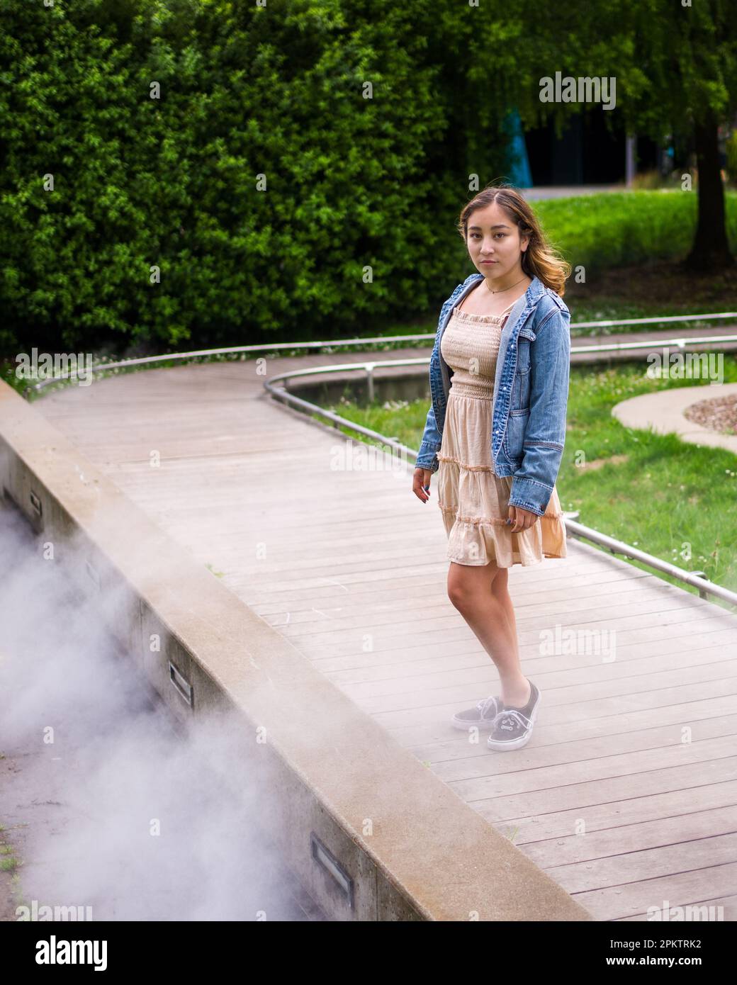 Asian Teen Walking on Misty Walkway | De Young Museum Gardens | Female ...