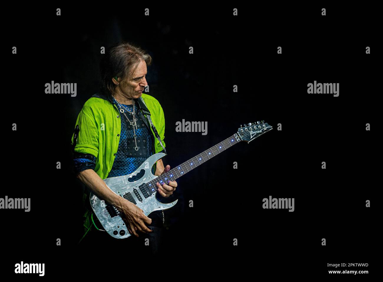 Steve vai bassist hi-res stock photography and images - Alamy