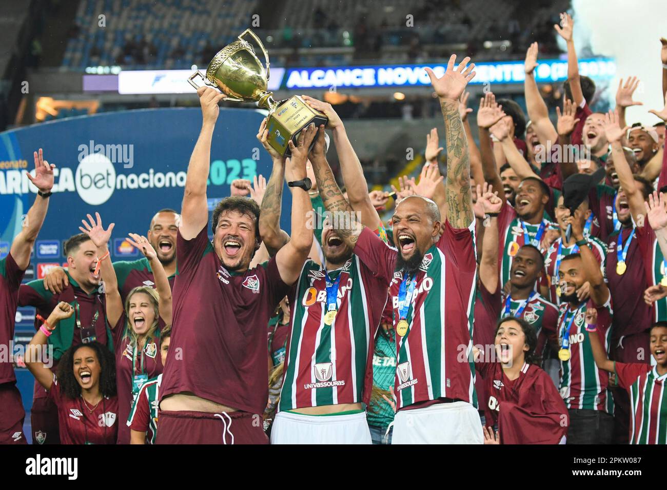 Rio De Janeiro, Brazil. 09th Apr, 2023. The tricolor team receives the ...