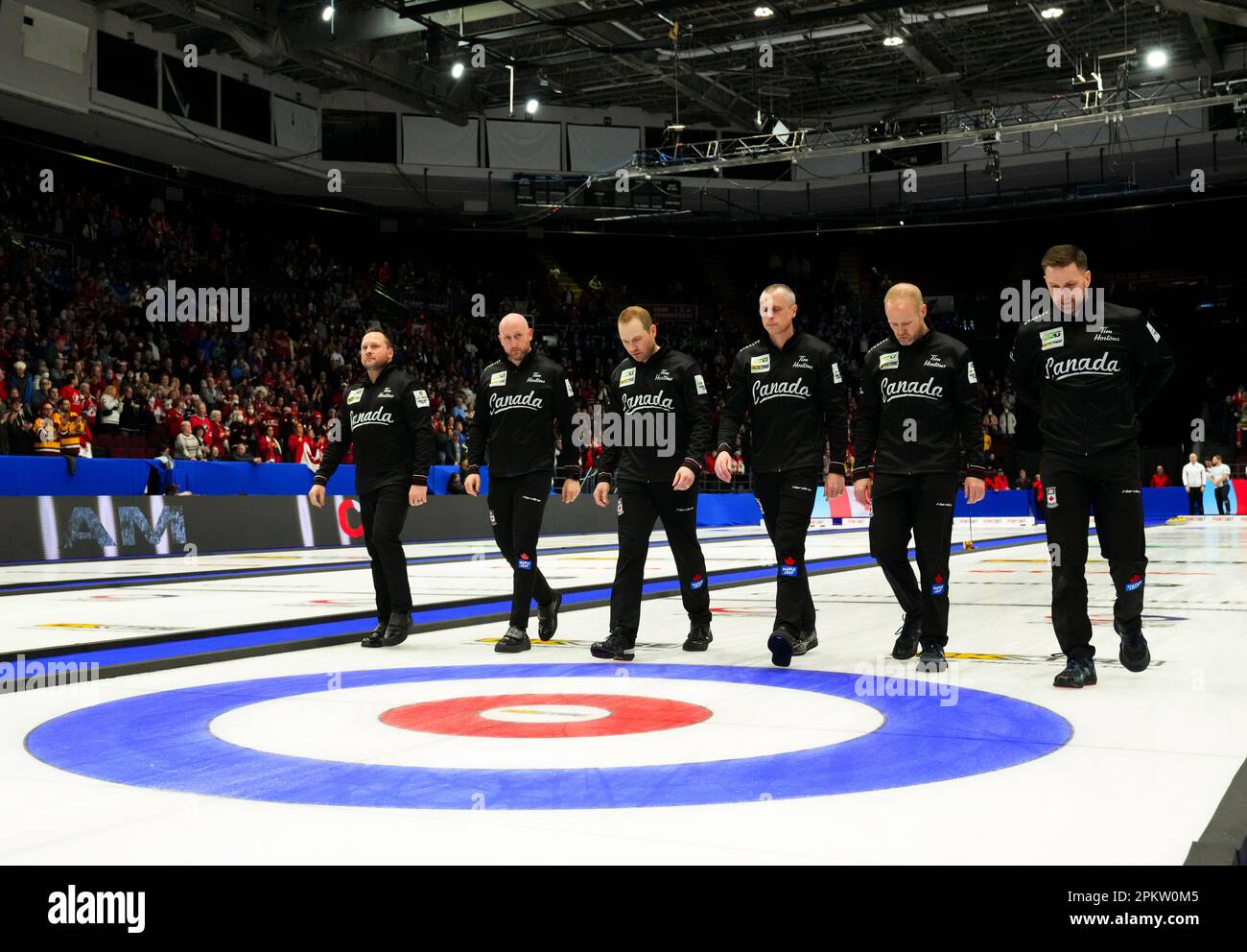 Ottawa, Canada. 09th Apr, 2023. Canadian coach Caleb Flaxey, left to ...