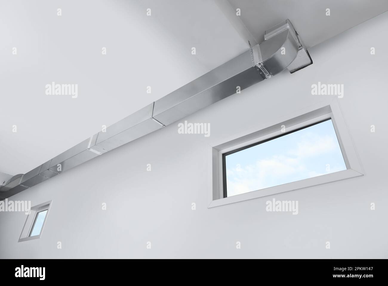 Ceiling with ventilation system indoors, bottom view Stock Photo - Alamy