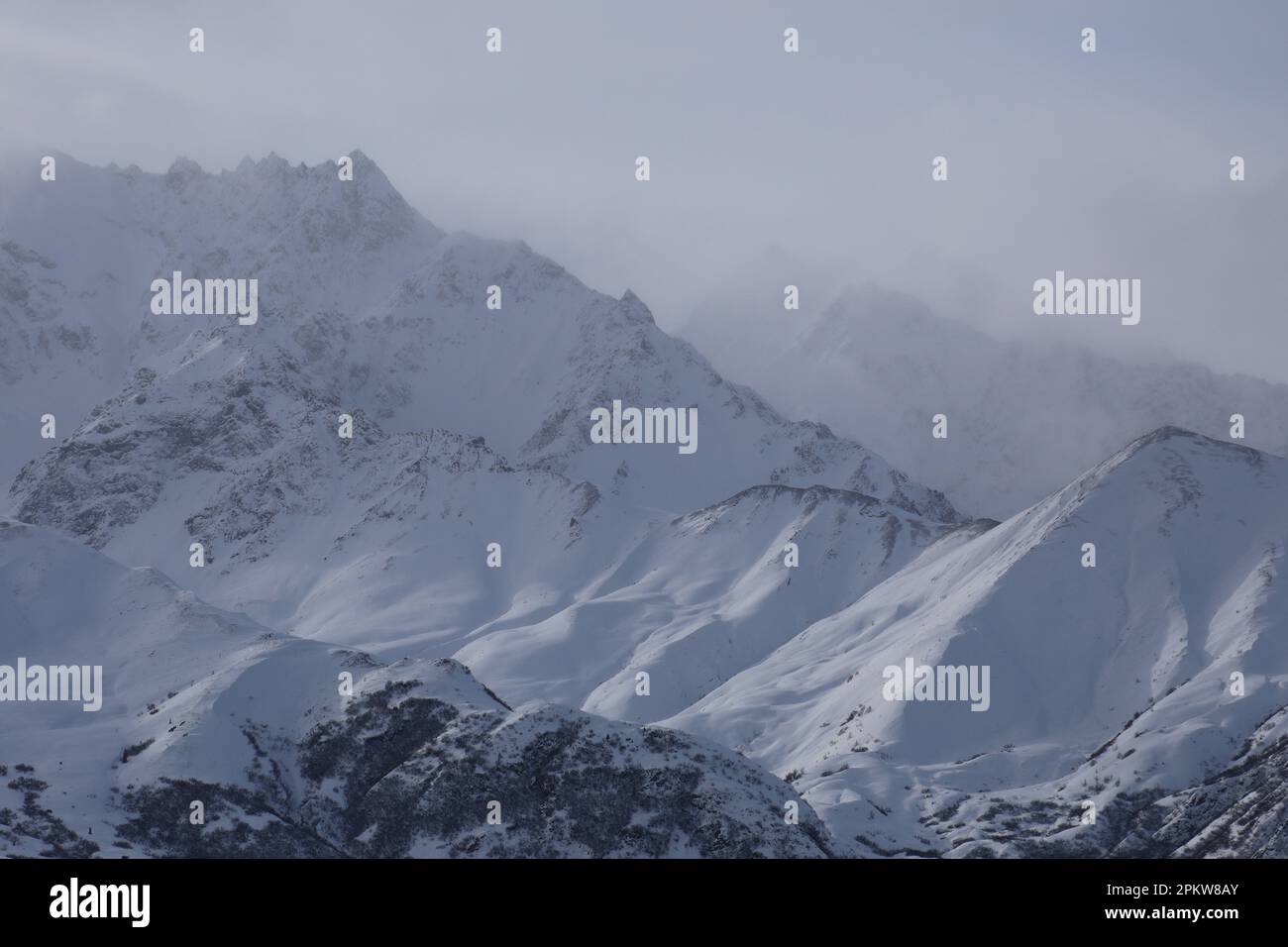 Snow backdrops hi-res stock photography and images - Alamy