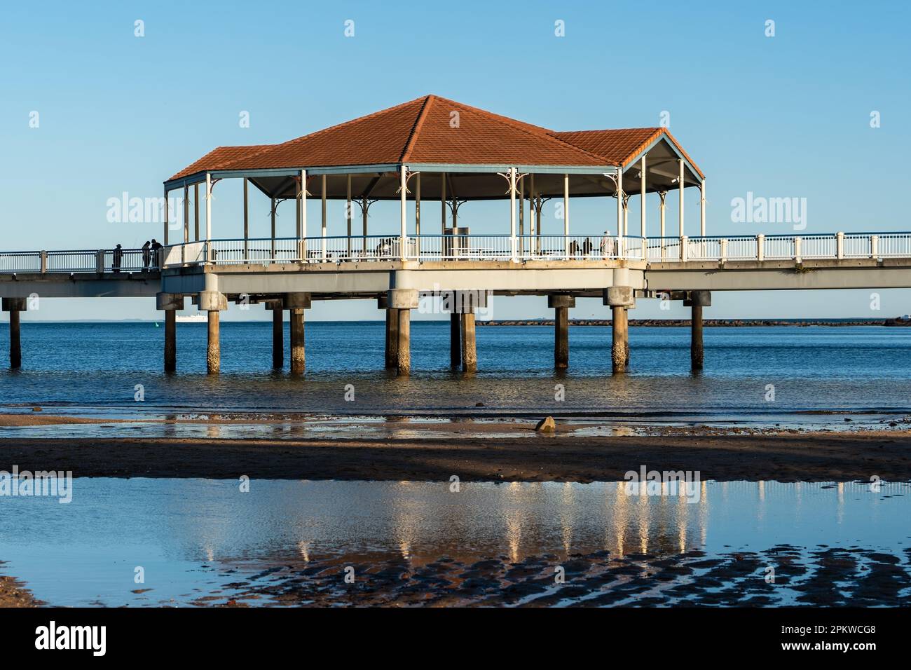Rotunda on Redcliffe Jetty reflected in a pool of water at low tide ...