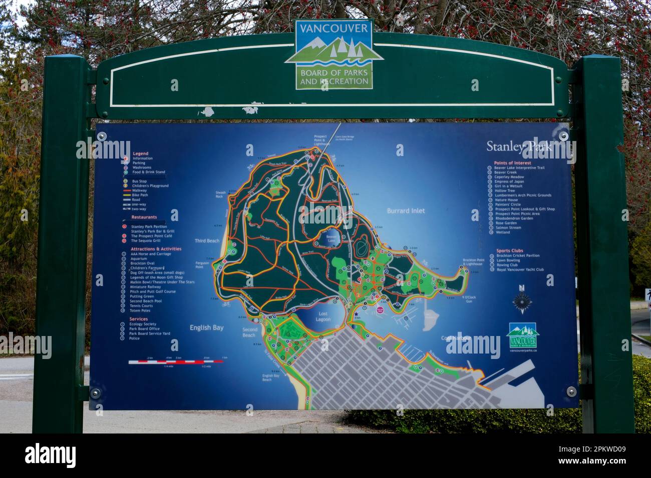 4k Beautiful harbour, port, marina, haven, sailing boats, yachts, blue ...