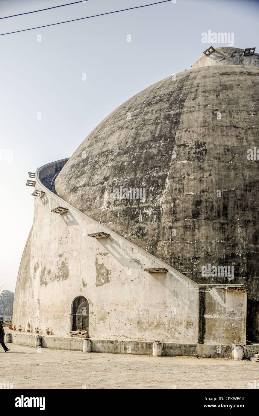 Golghar famine hi-res stock photography and images - Alamy