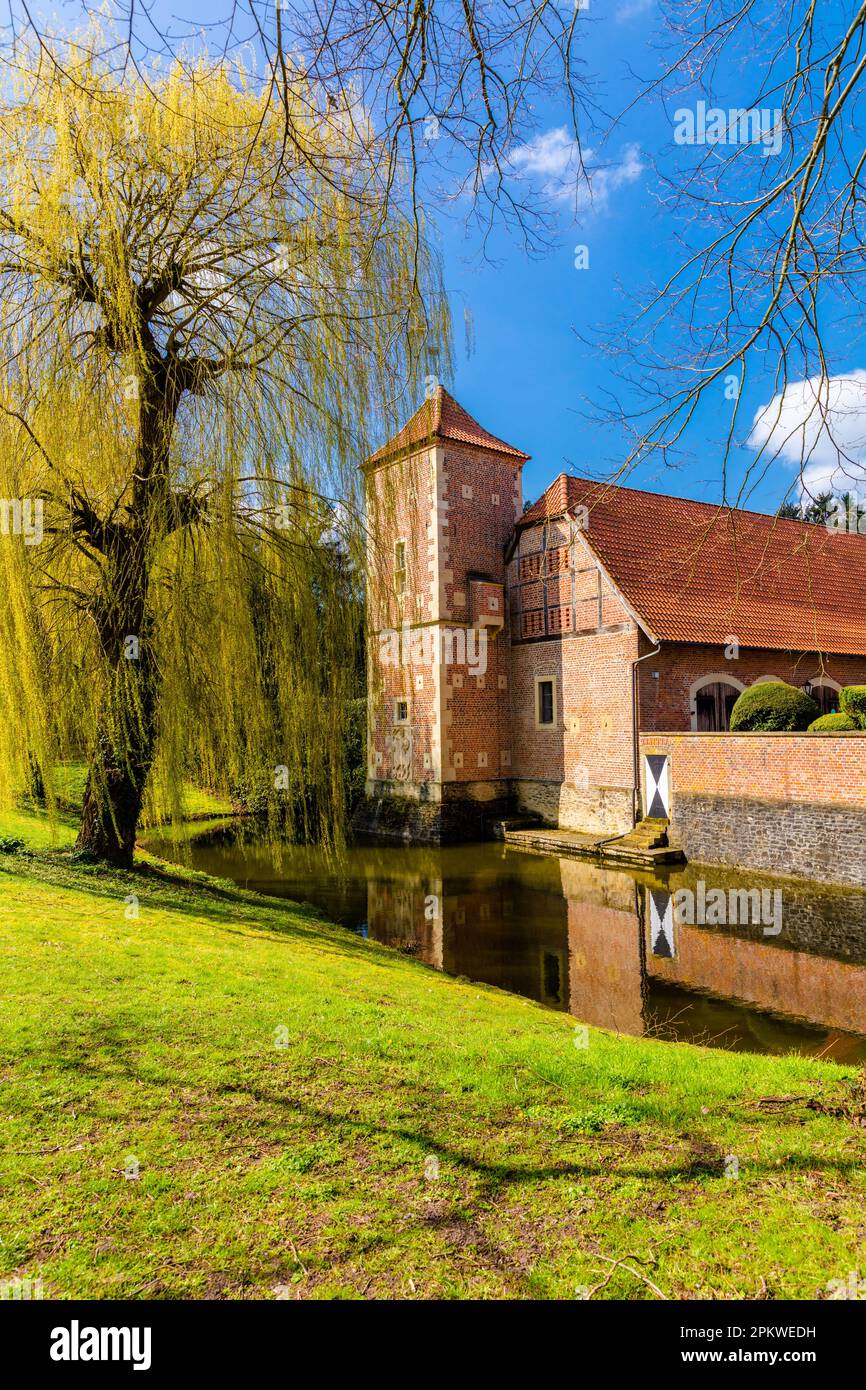 Burg Hulshoff, Munster, Castle and park, Germany Stock Photo - Alamy
