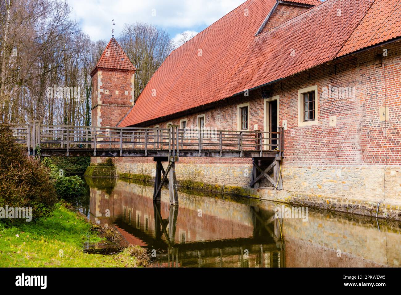Burg Hulshoff, Munster, Castle and park, Germany Stock Photo - Alamy