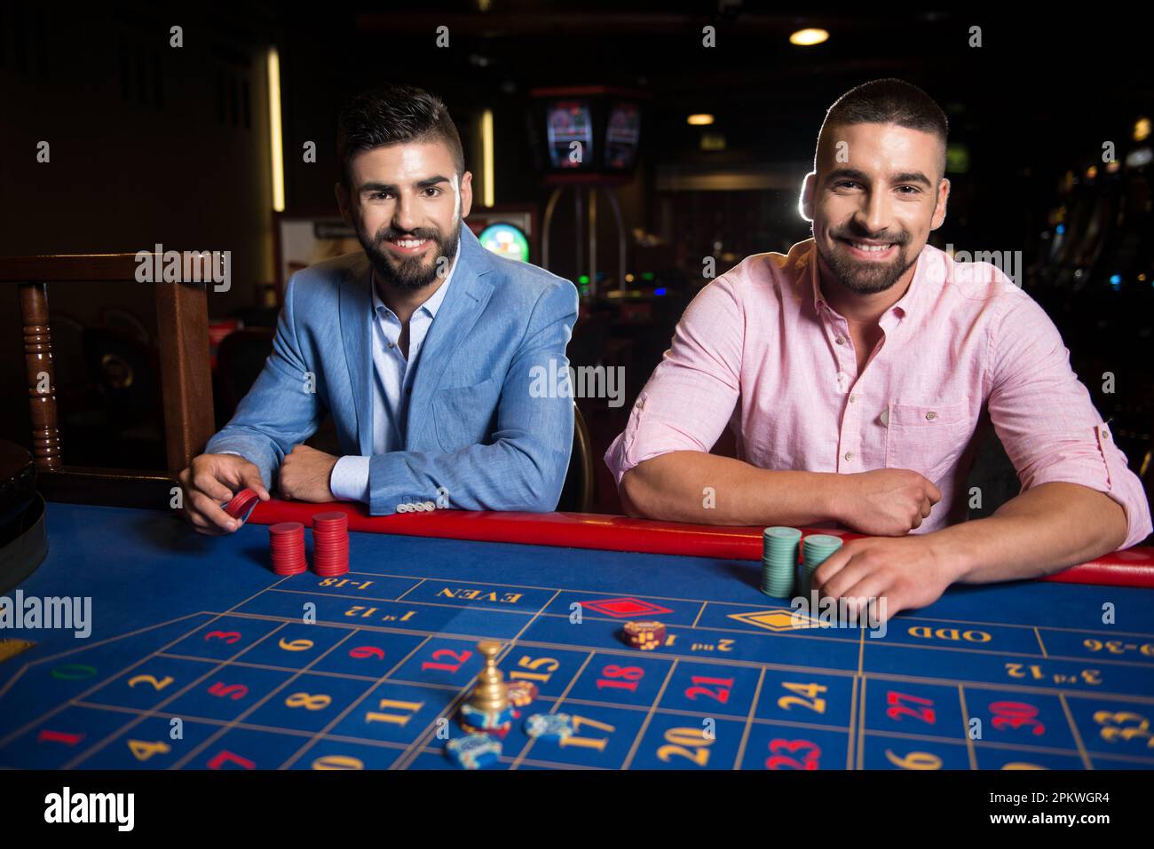 Group young rich friends hi-res stock photography and images - Alamy