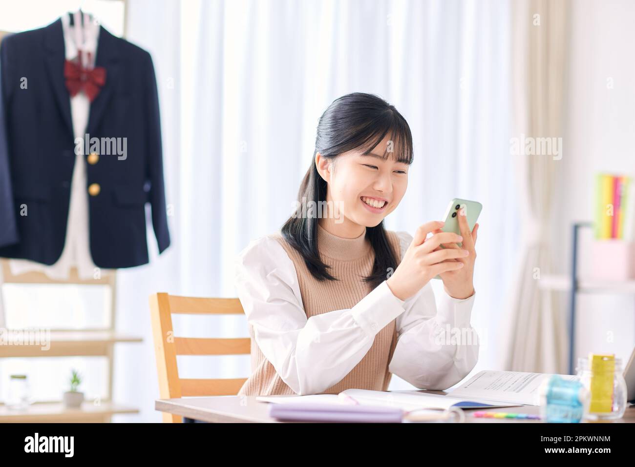 Japanese high school student studying Stock Photo - Alamy