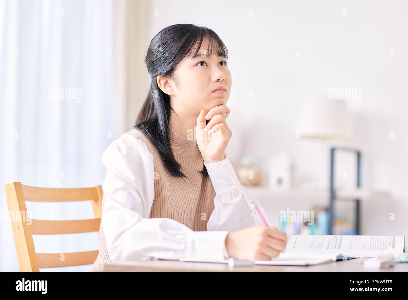 Japanese high school student studying Stock Photo - Alamy