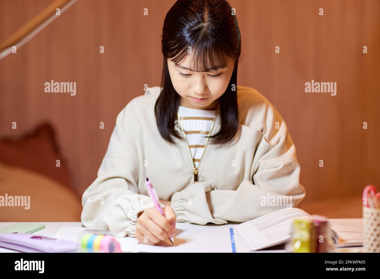 Japanese high school student studying Stock Photo - Alamy