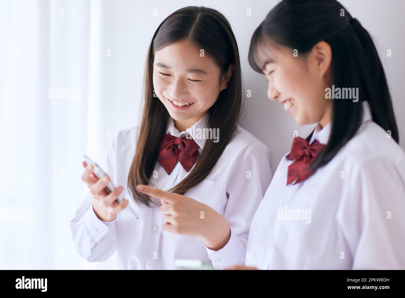 Japanese high school students wearing uniform Stock Photo - Alamy