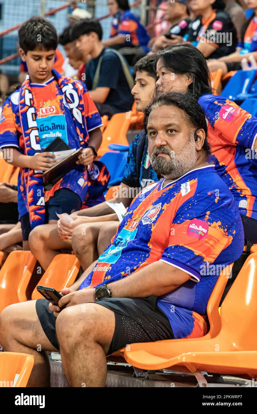 Port F.C. supporters and spectators at Thai football league match at ...