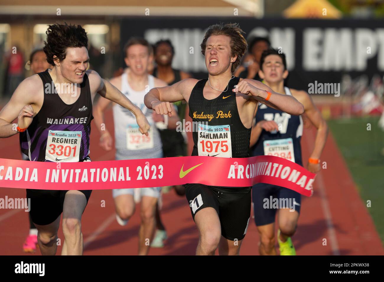 Aaron Sahlman (1975) of Newbury Park defeats Andrew Regnier (3301) of ...