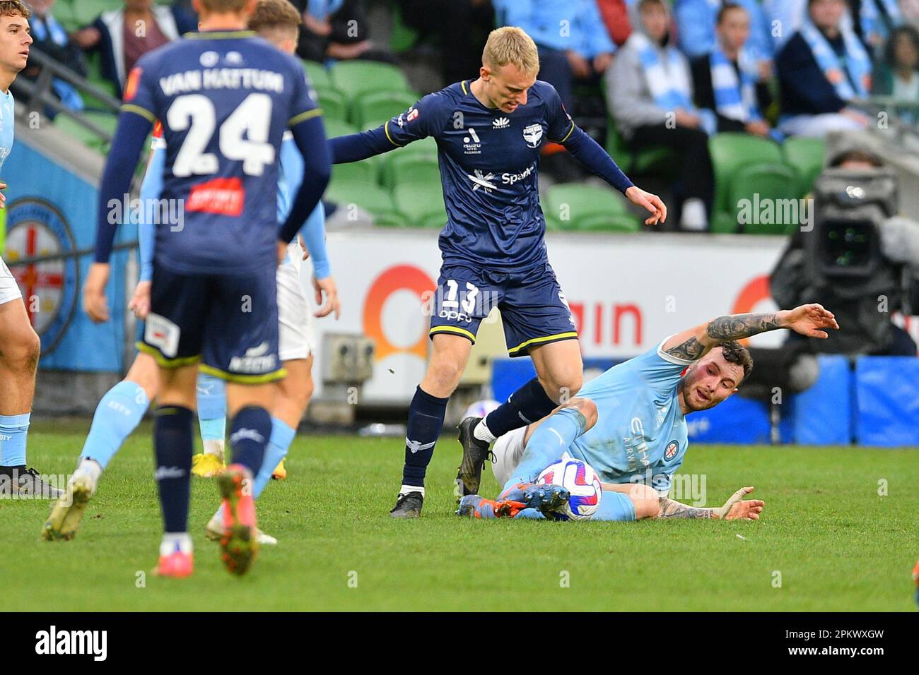 Nicholas pennington australian soccer hi-res stock photography and ...
