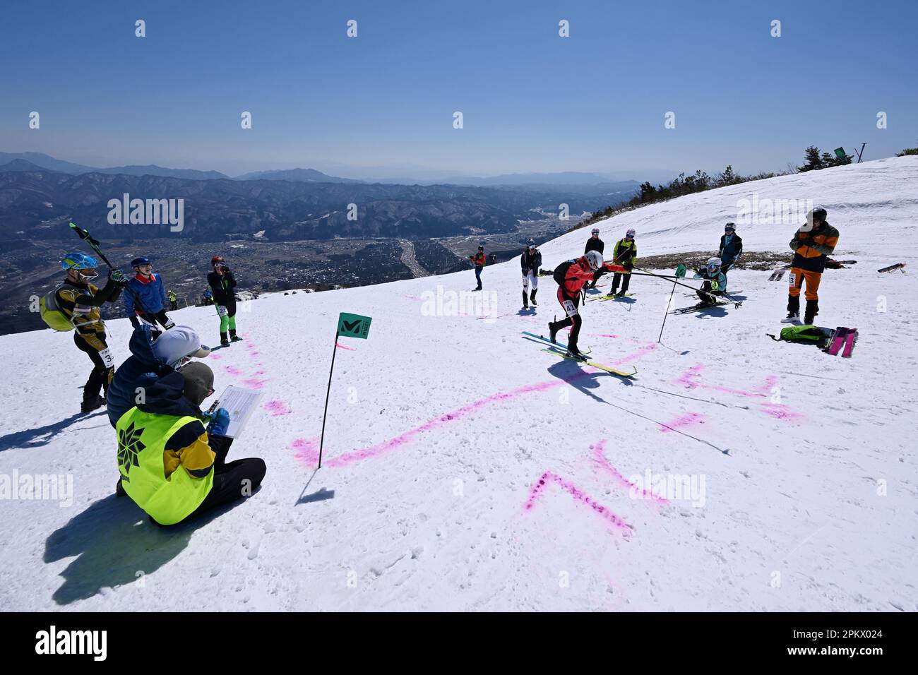 Yoko one hi-res stock photography and images - Alamy