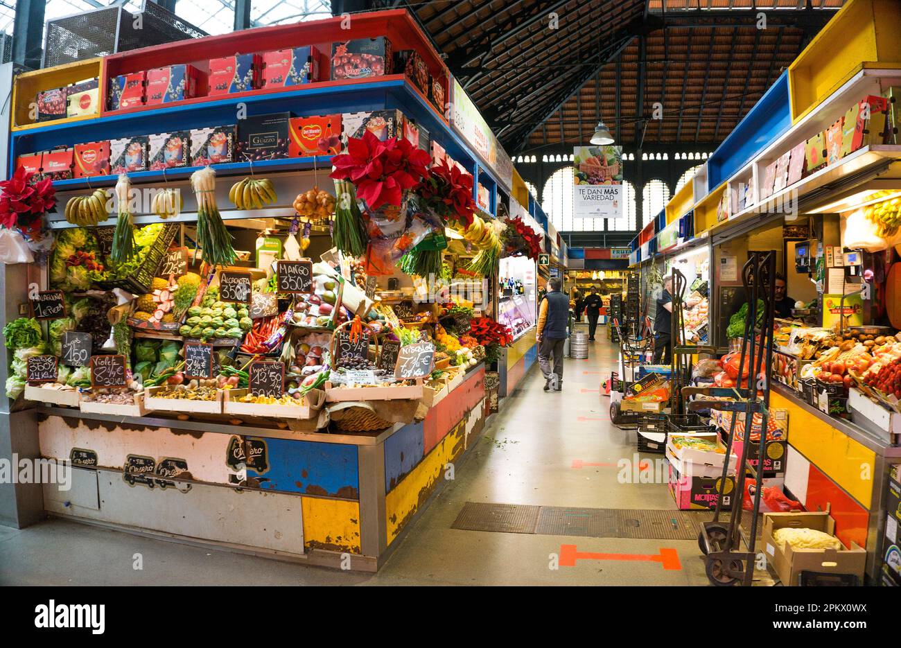 Fresh fruits and vegetables inside "Mercado Central de Atarazanas", old ...
