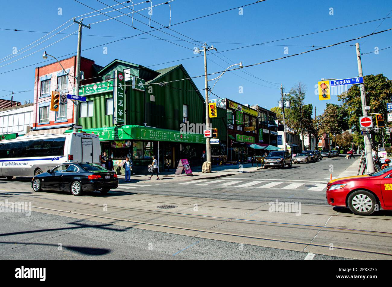 China town toronto ontario canada hi-res stock photography and images ...