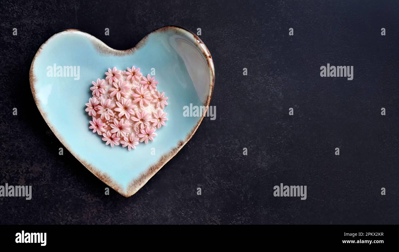 Coconut milk flavor, Sam Pan Nee traditional Thai handcraft snack on ...