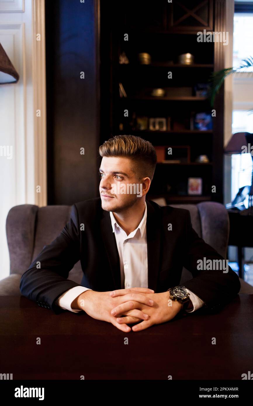 Goal oriented meeting hi-res stock photography and images - Alamy