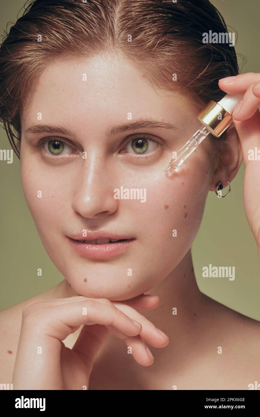 Healthy skin hydrated hi-res stock photography and images - Alamy