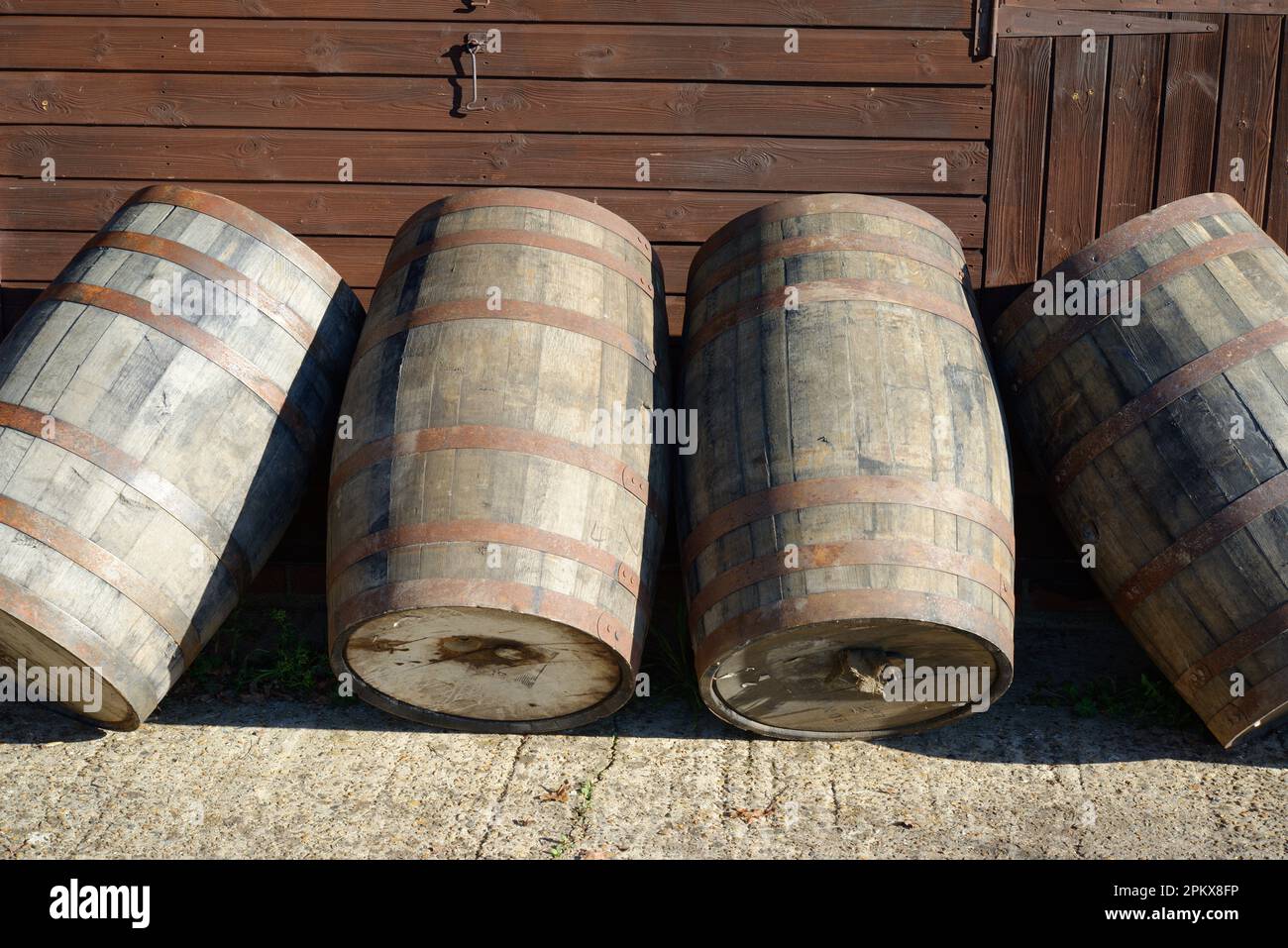 American oak barrels hi-res stock photography and images - Alamy