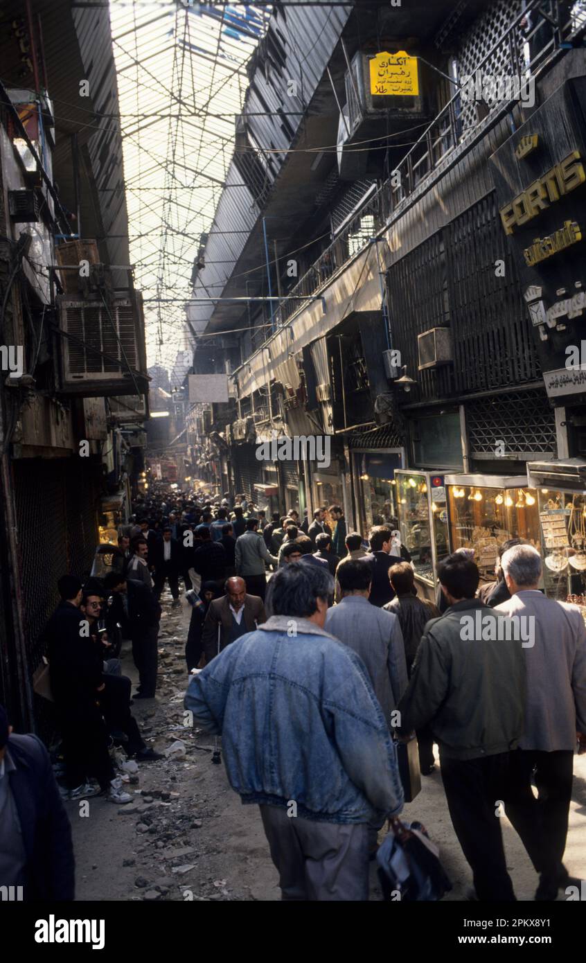 Iran, Tehran, bazaar, street scene Stock Photo - Alamy