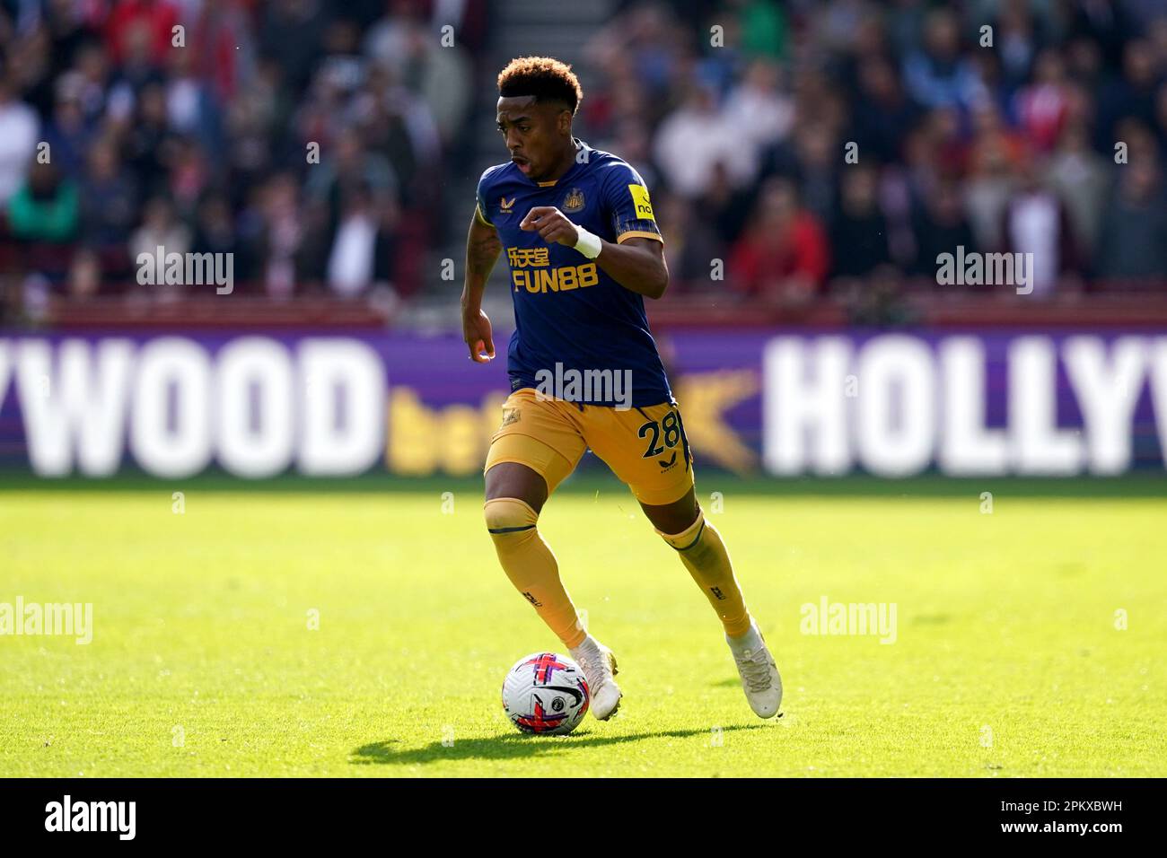 Newcastle united april 2023 willock hi-res stock photography and images ...