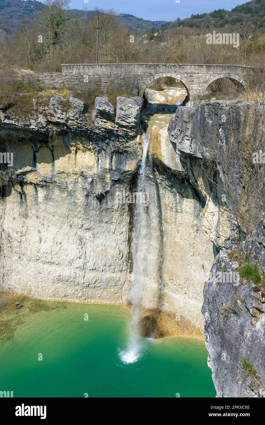 Sopot waterfall with a stone bridge in Istra, Croatia Stock Photo - Alamy