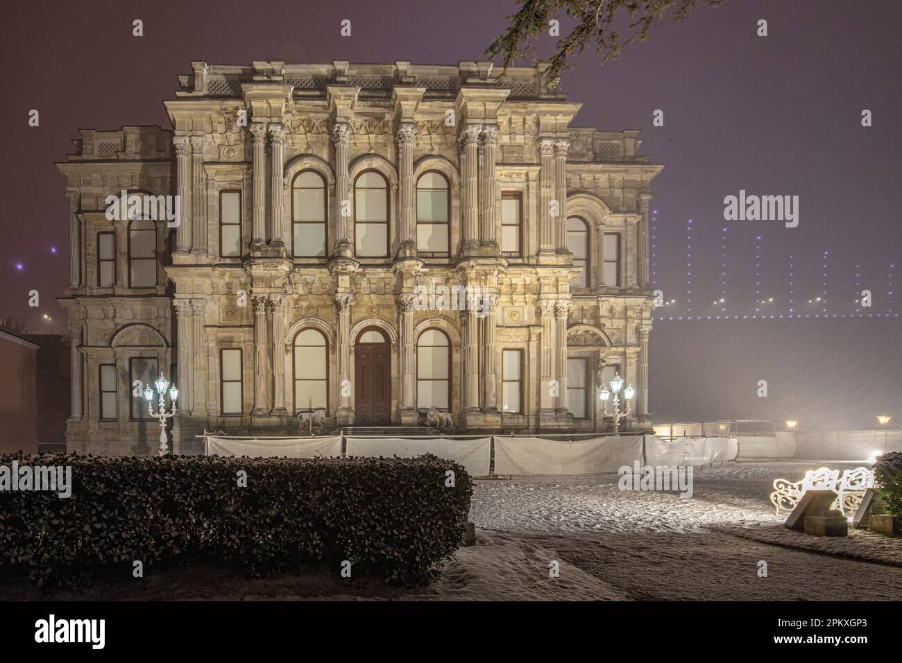 The Beylerbeyi Palace (Turkish: Beylerbeyi Sarayı), Beylerbeyi meaning ...