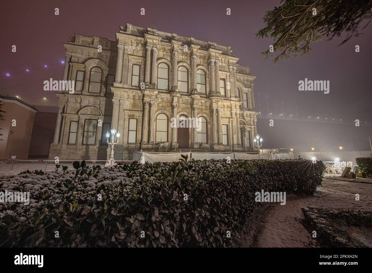 The Beylerbeyi Palace (Turkish: Beylerbeyi Sarayı), Beylerbeyi meaning ...