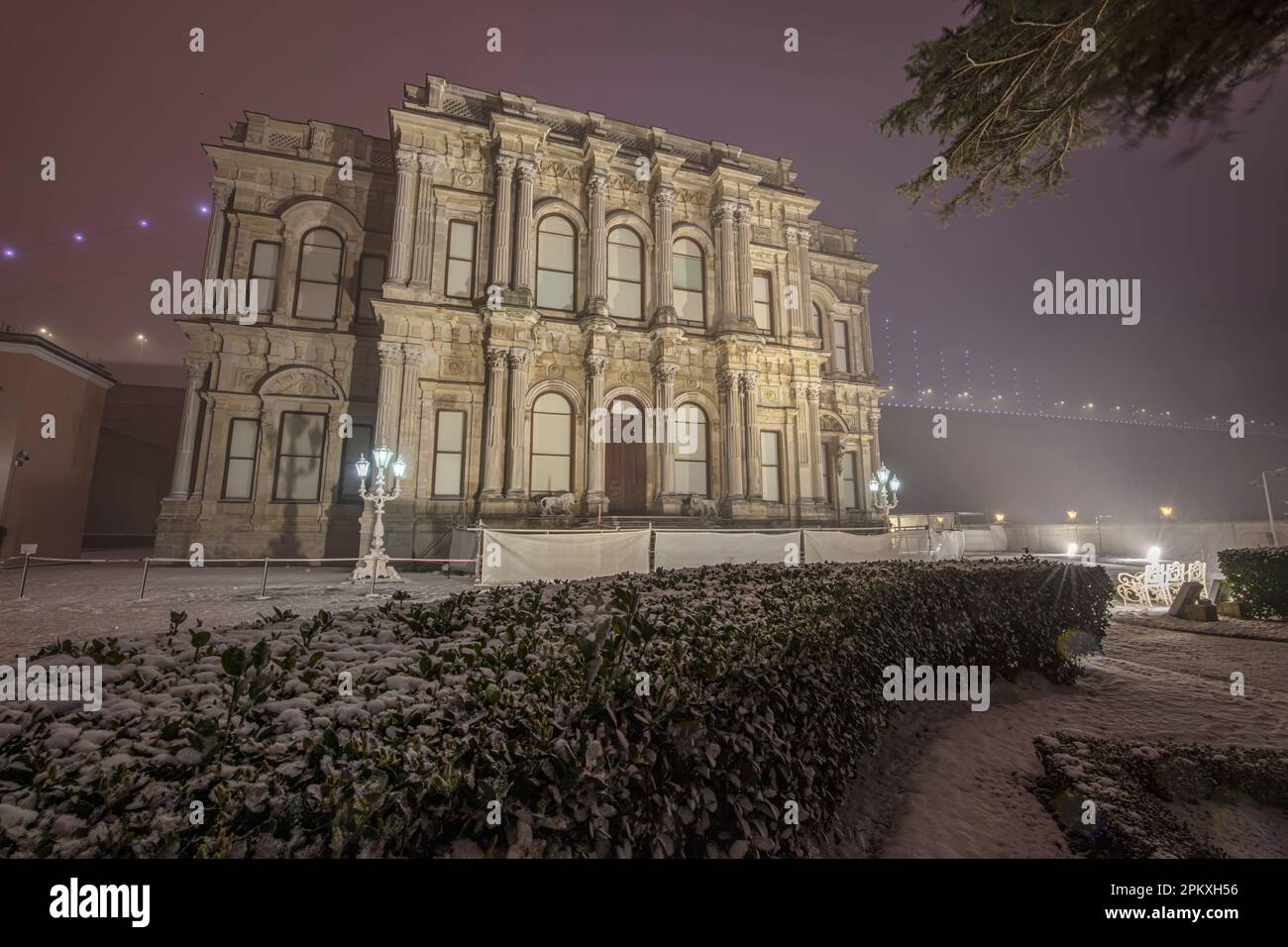The Beylerbeyi Palace (Turkish: Beylerbeyi Sarayı), Beylerbeyi meaning ...