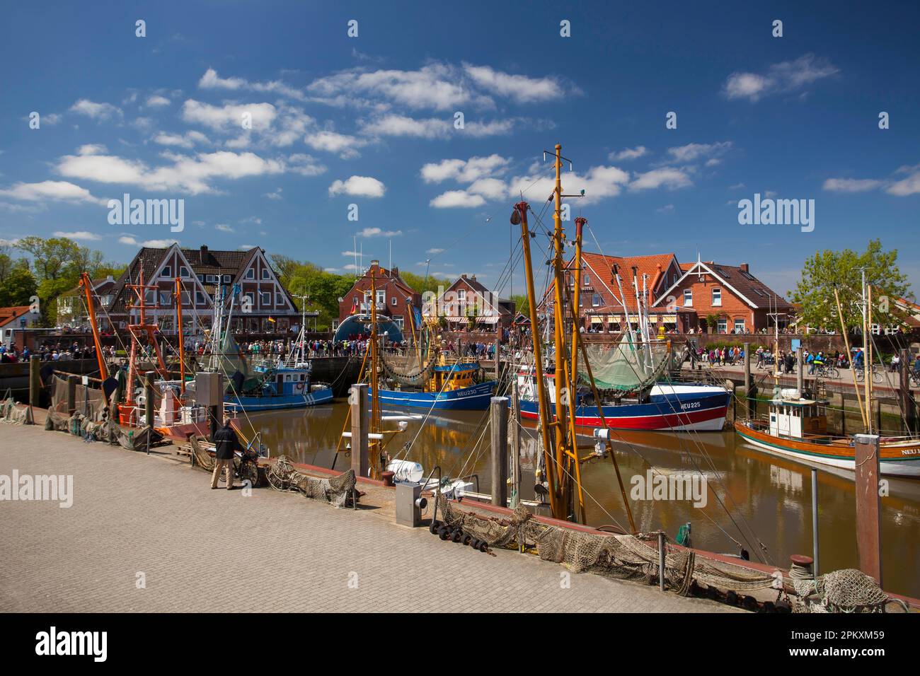 Shrimp cutter in the harbour of Neuharlingersiel, East Frisia, Lower ...