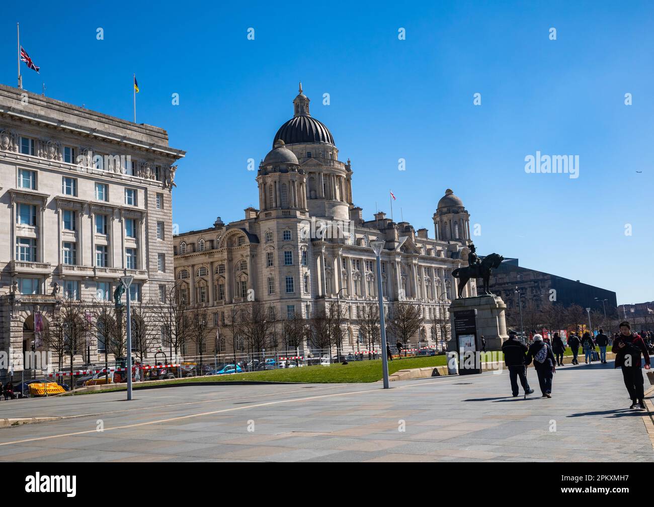 The Port Of Liverpool Building in Liverpool, UK Stock Photo - Alamy