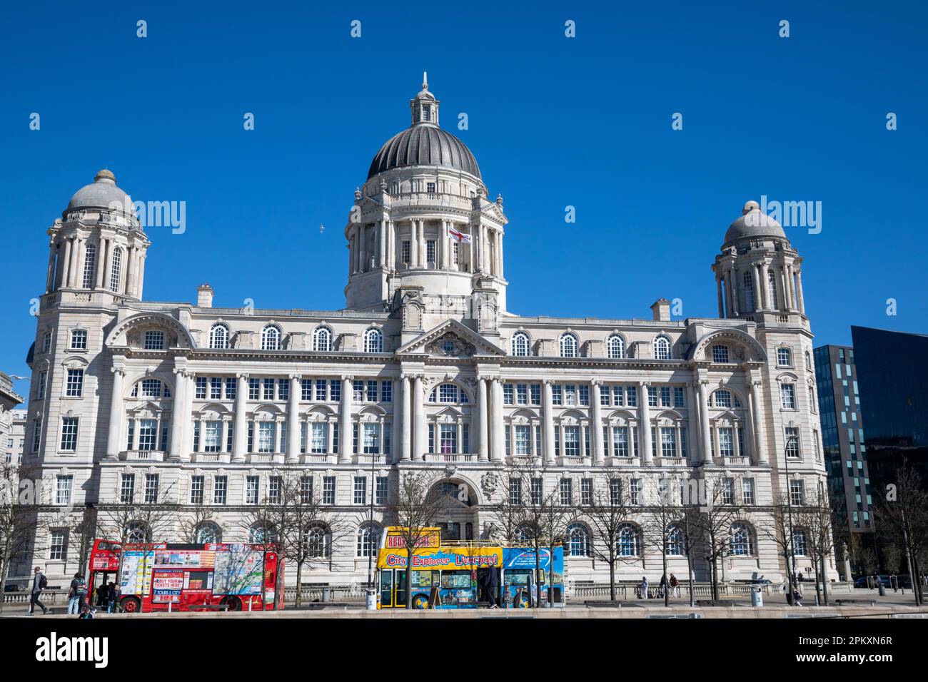 The Port Of Liverpool Building in Liverpool, UK Stock Photo - Alamy