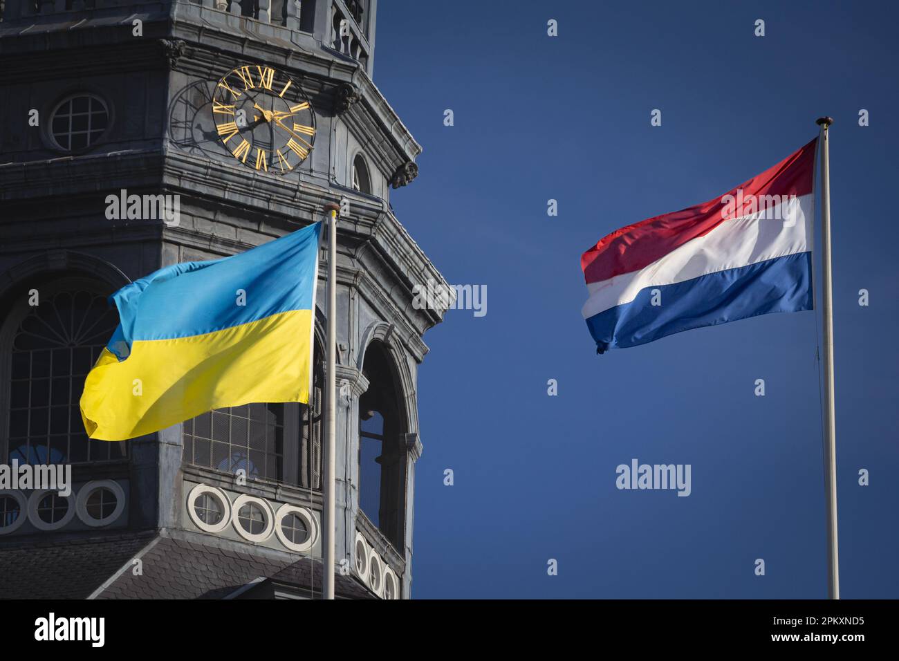 Nederlandse vlag hi-res stock photography and images - Alamy