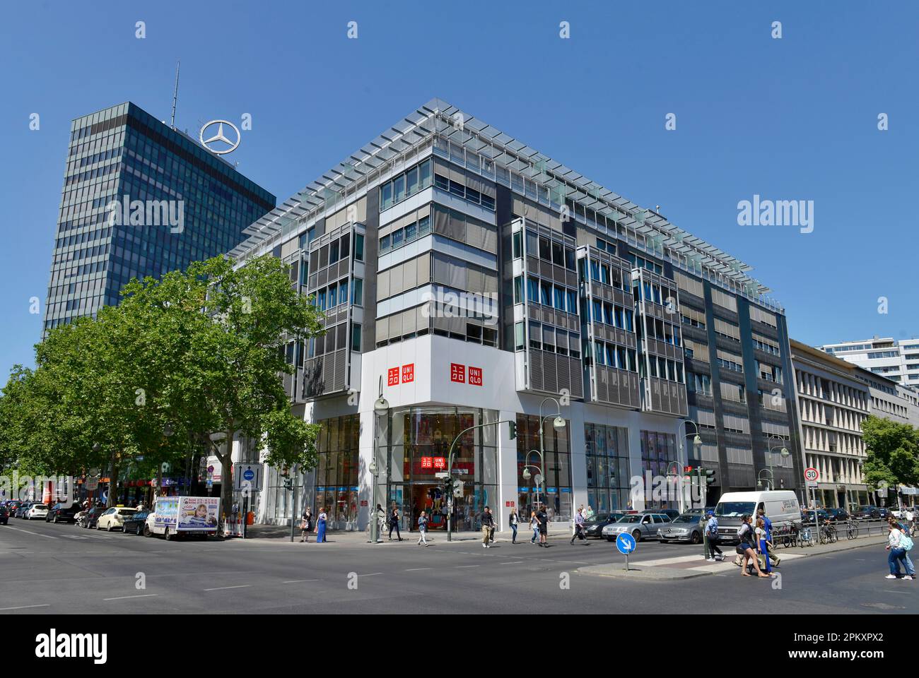 Uniqlo, Tauentzien, Charlottenburg, Berlin, Germany Stock Photo - Alamy