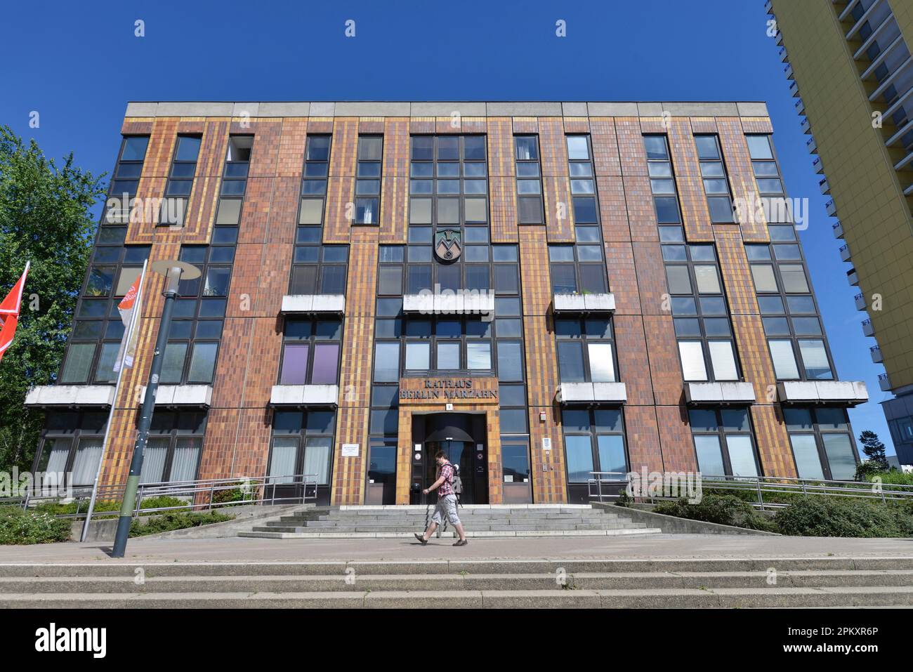 City Hall, Helene-Weigel-Platz, Marzahn, Berlin, Germany Stock Photo ...