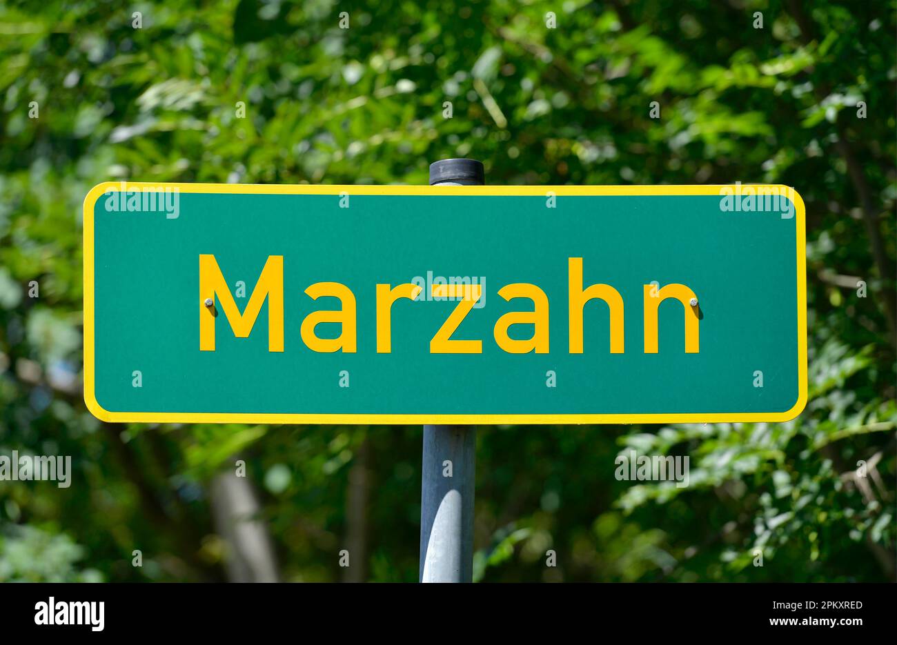 Ortschild, Marzahn, Berlin, Germany Stock Photo - Alamy