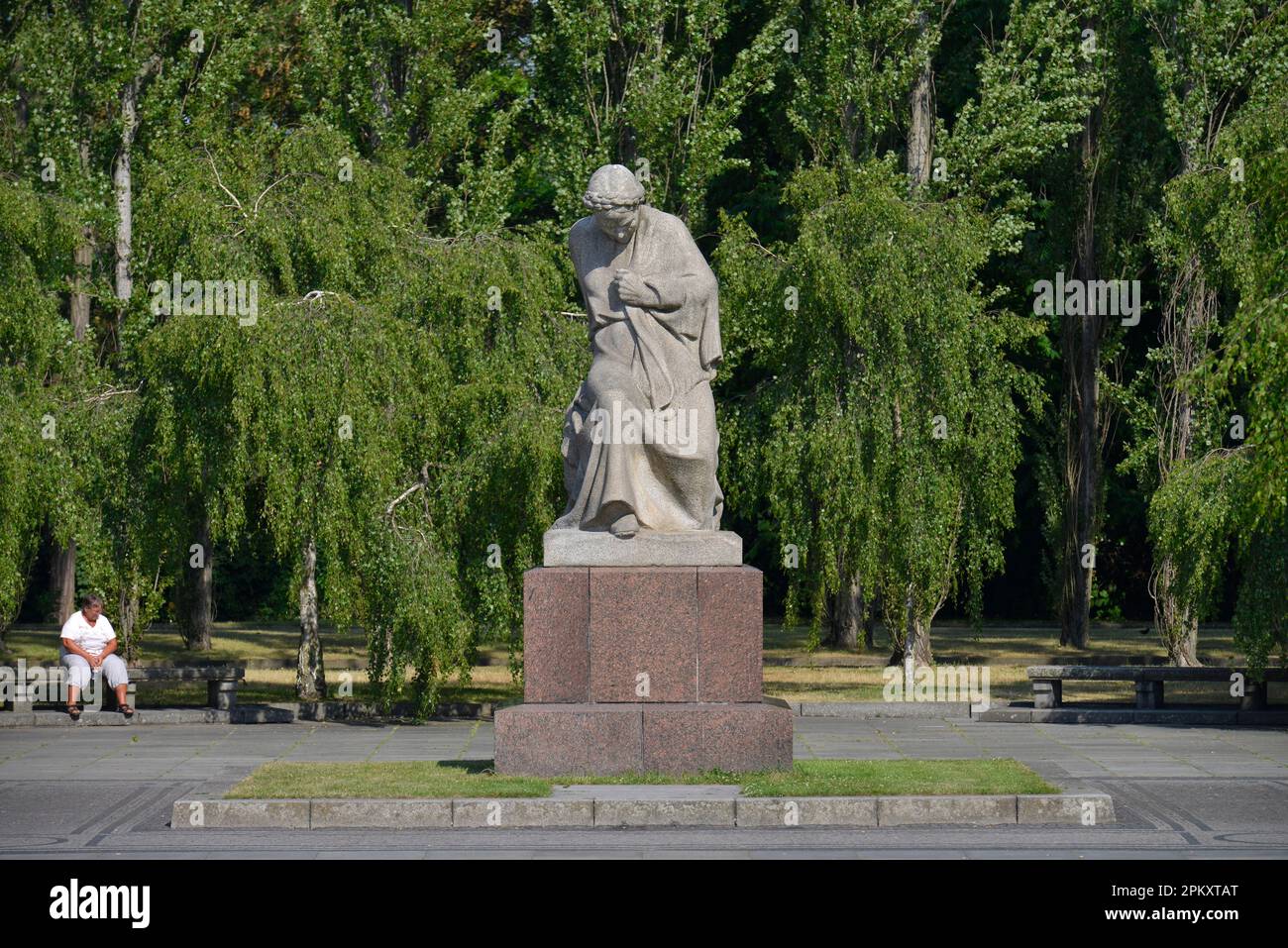 Monument, Mother Russia, Soviet Memorial, Treptow, Berlin, Germany ...