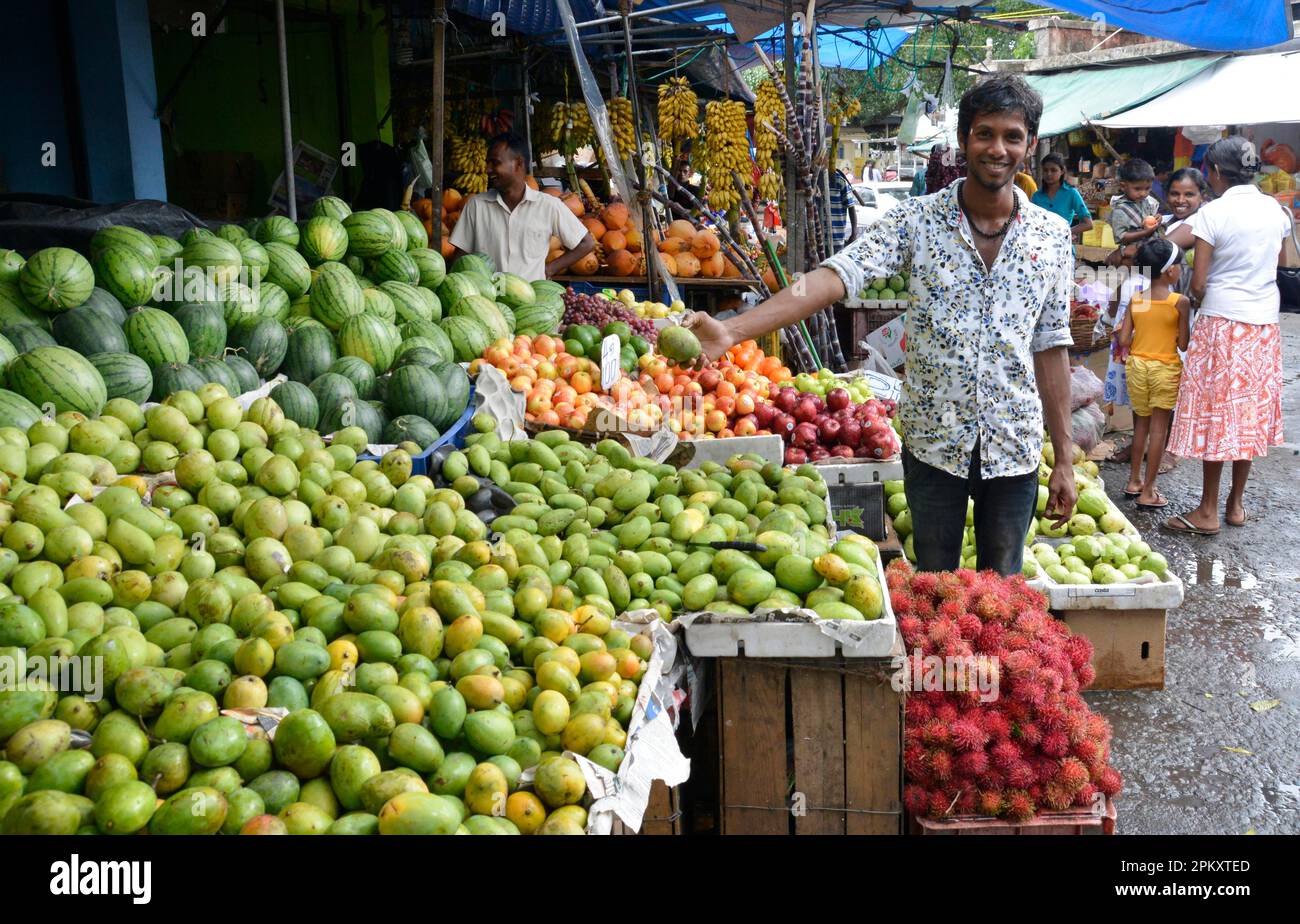 Fruit, weekly market market, Kandy, Sri Lanka Stock Photo - Alamy