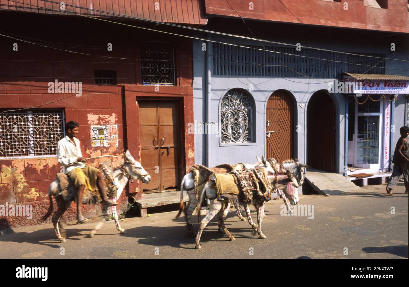 Asia traffic 1999 hi-res stock photography and images - Alamy