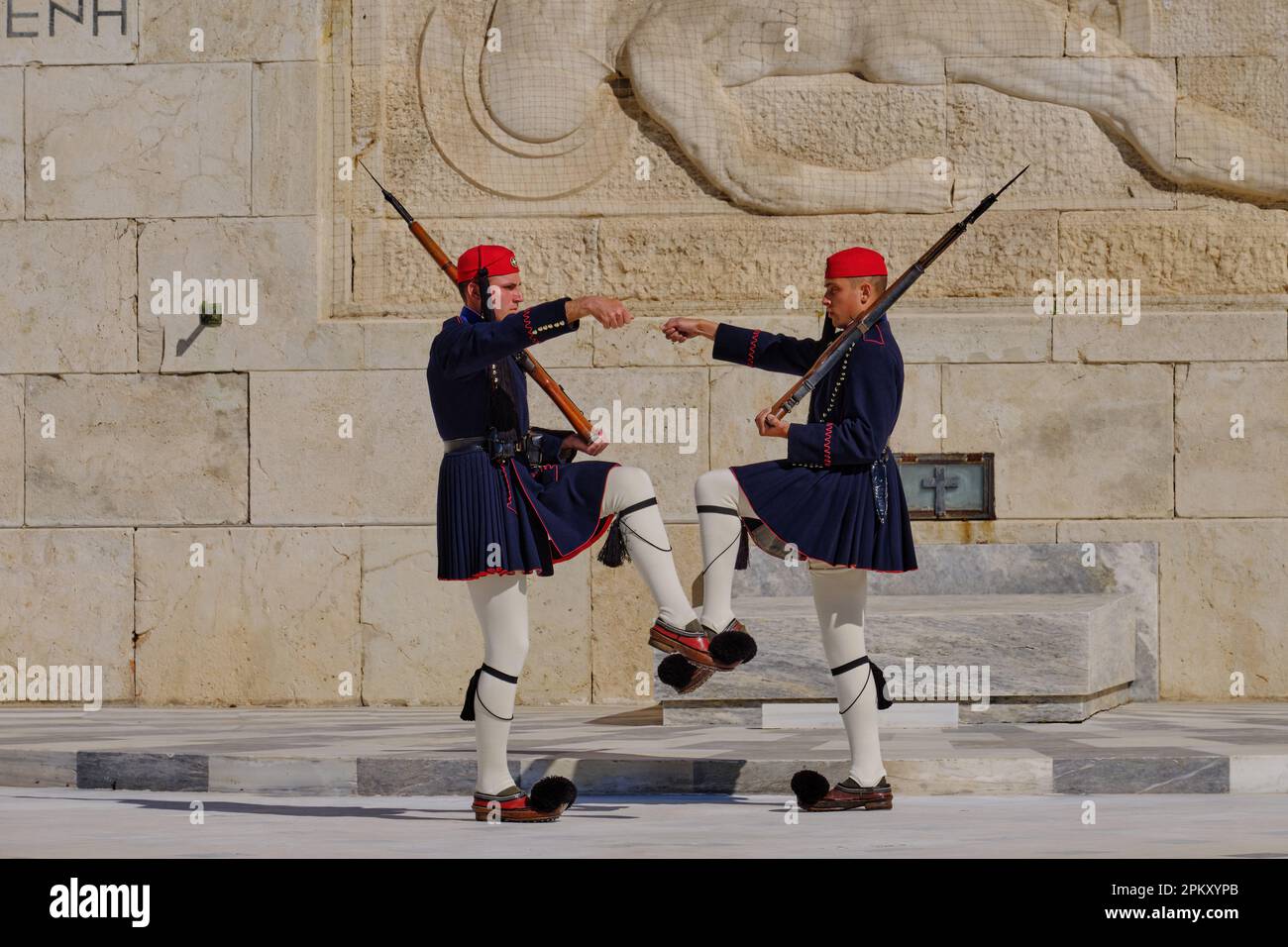 Greek military guards hi-res stock photography and images - Alamy
