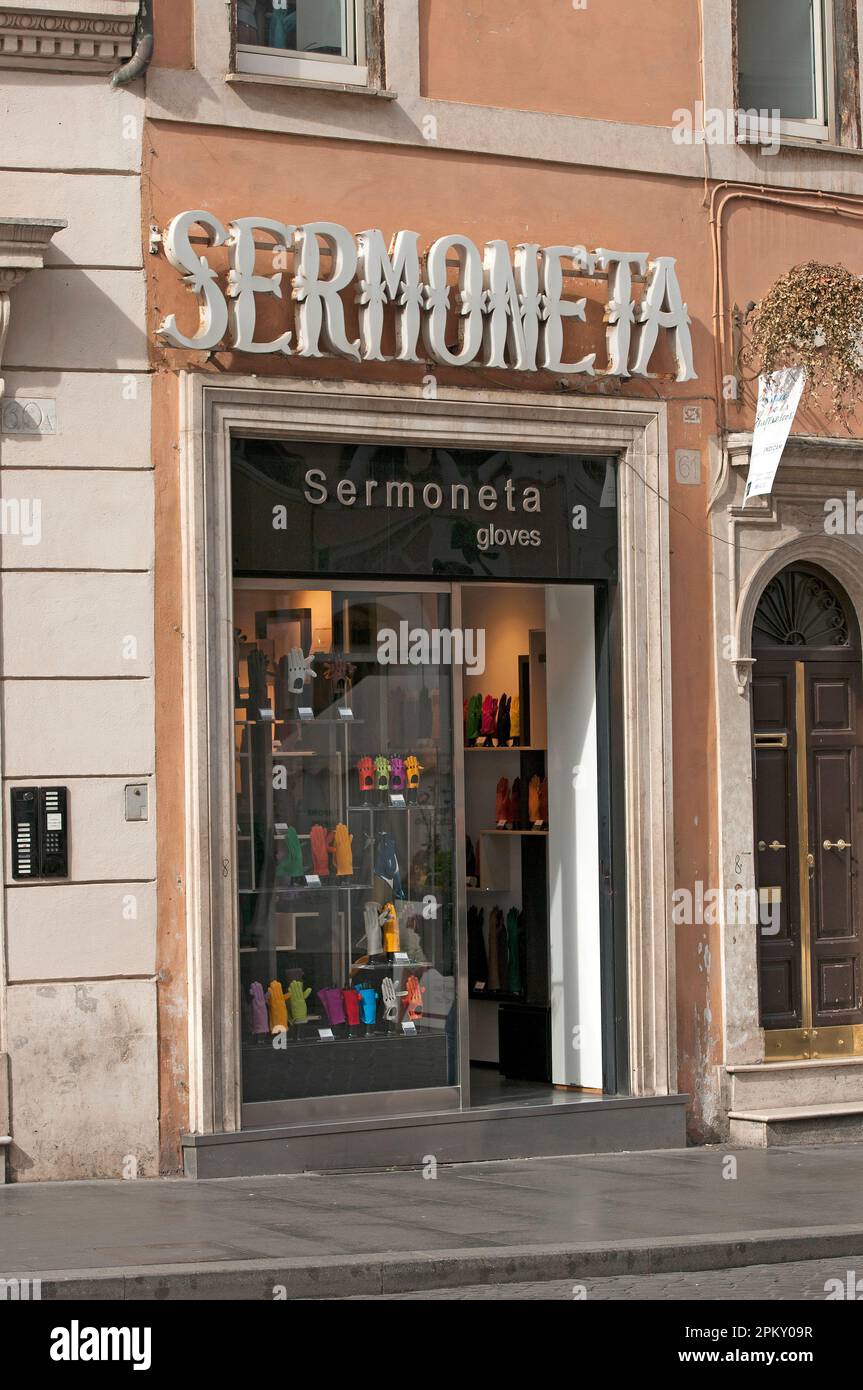 Sermoneta rome hi-res stock photography and images - Alamy