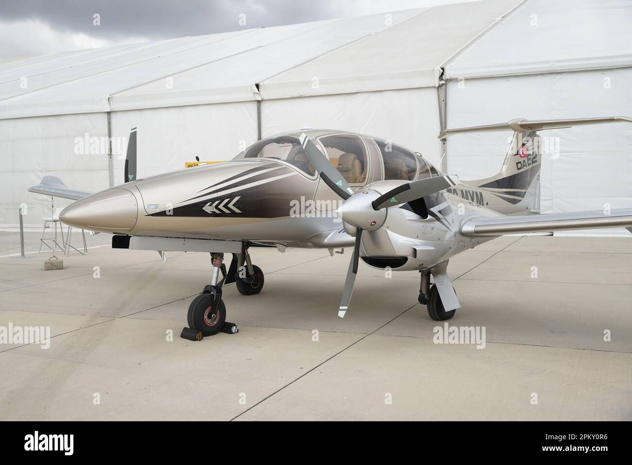 ISTANBUL, TURKIYE - OCTOBER 08, 2022: Private Diamond DA62 (62.097 ...