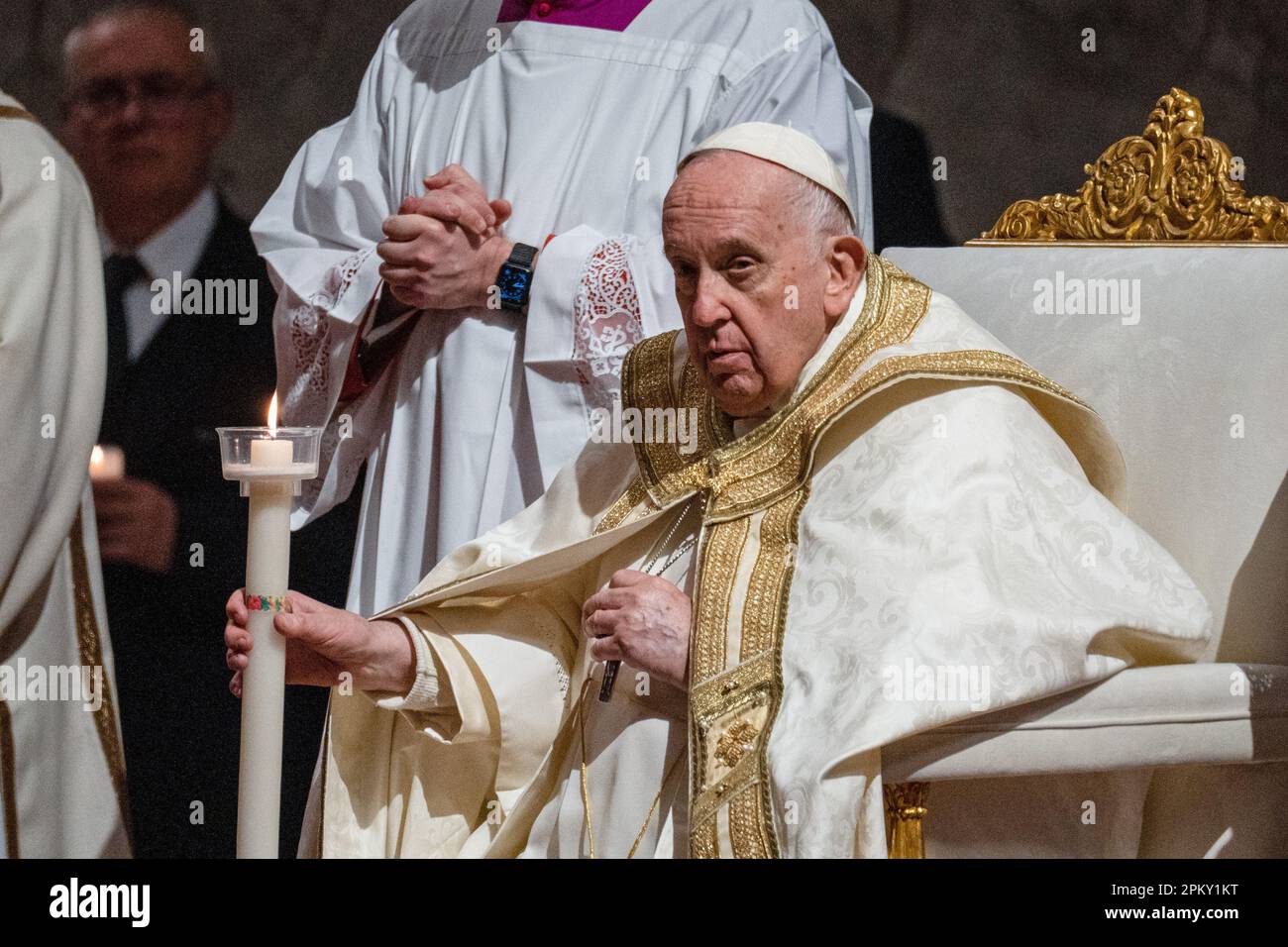 Vatican City, Vatican. 08th Apr, 2023. Pope Francis holds an Easter ...