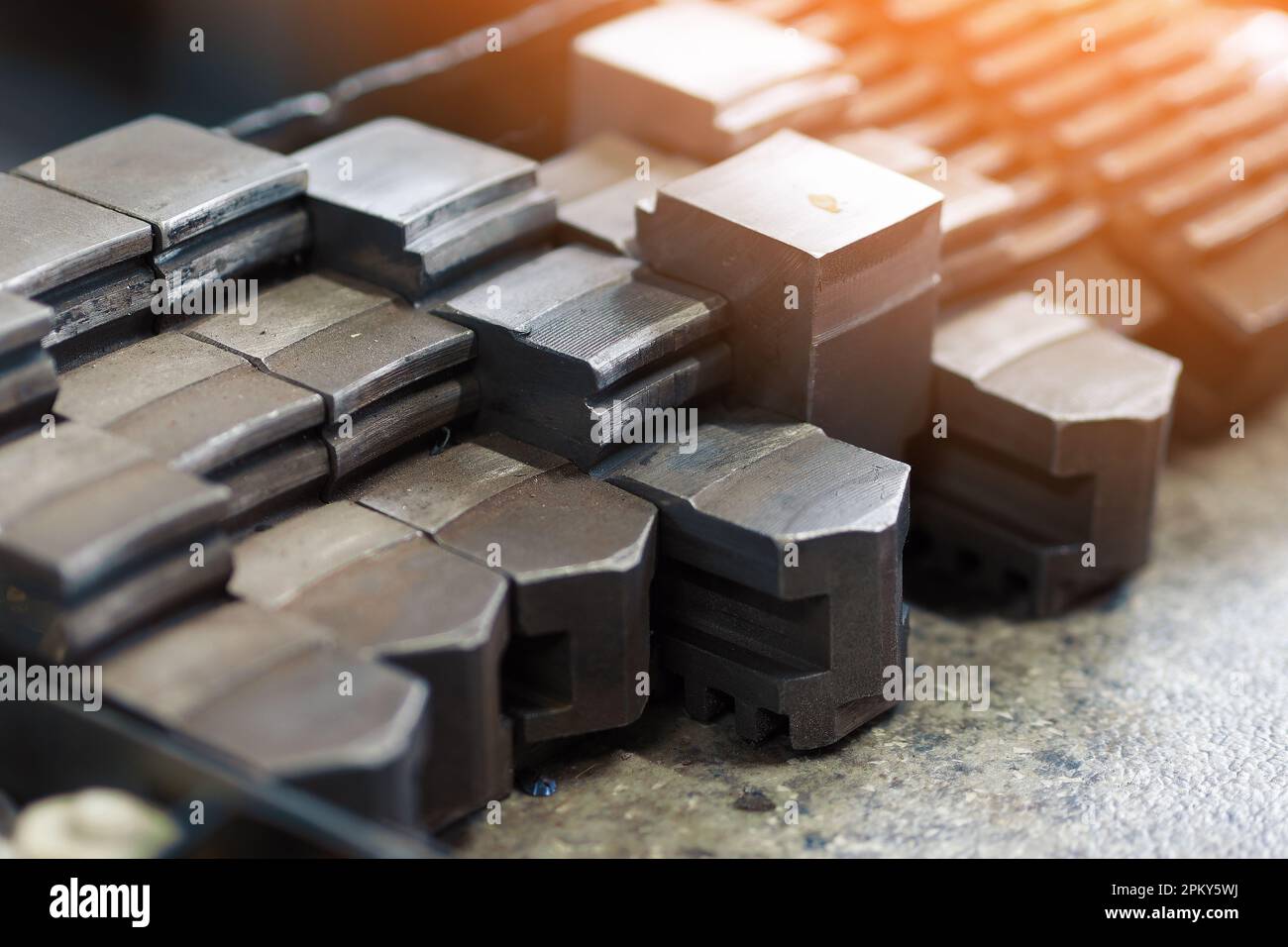 Metal blanks hi-res stock photography and images - Alamy