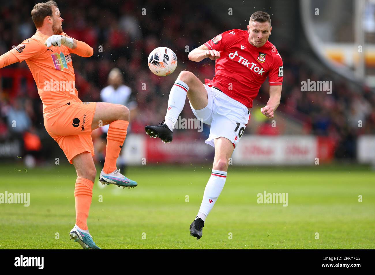 Paul mullin goal hi-res stock photography and images - Alamy
