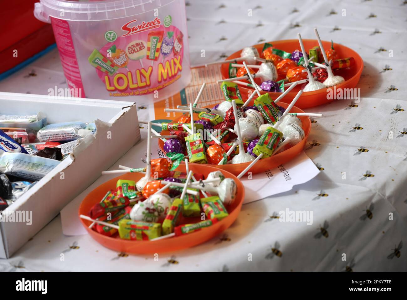 Sweets lolly hi-res stock photography and images - Alamy