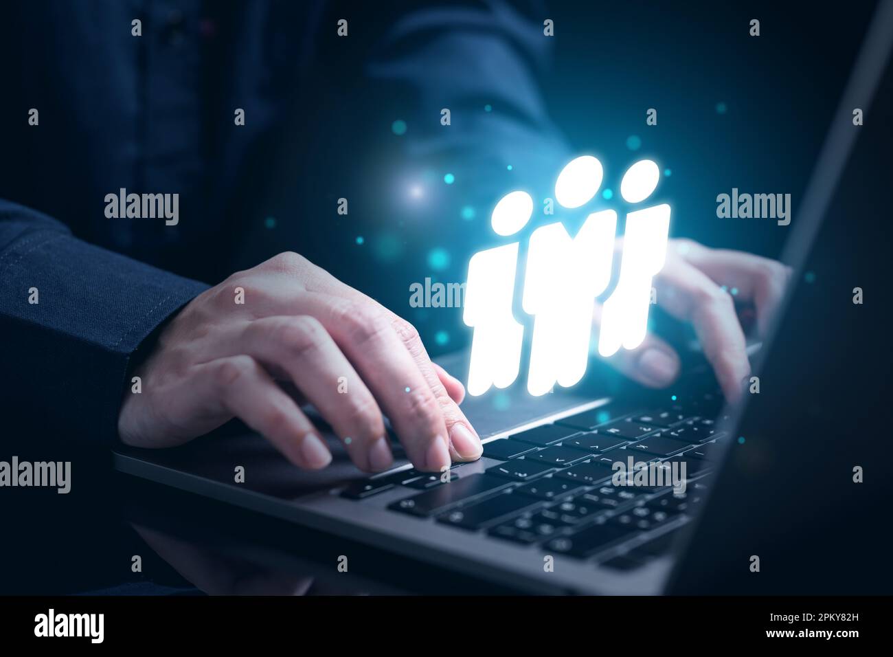 Teamwork and human resource management, People with teamwork icon Stock ...